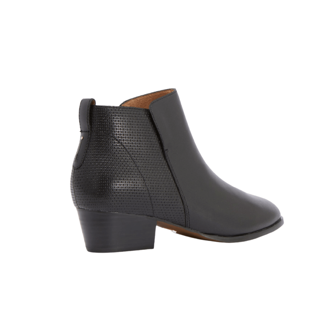 Shop Frankie4 Australia Online: Footwear Sales & Deals